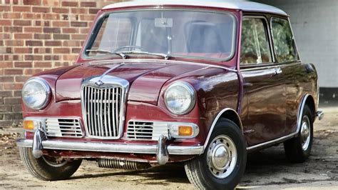 Riley Elf Market Classiccom