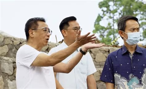 Bos Air Minum Dan Cat Hermanto Tanoko Bangun Smk Gratis Semua Agama Di