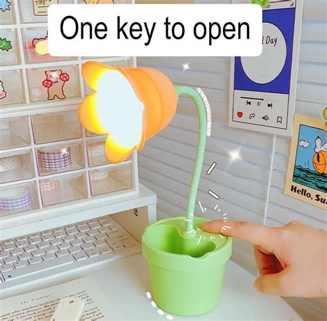 چراغ مطالعه گل خرگوش صورتی