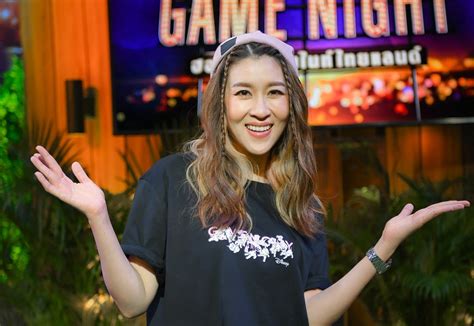 เชียร์ ทิฆัมพร เบรกงานละคร ลุยธุรกิจ