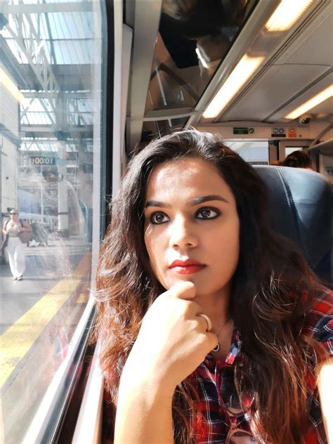 Prachi Sinha On Linkedin Londonlife Alonetime Linkedinforcreators