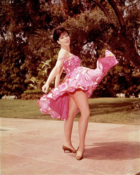 Yvonne Craig Lifts Her Skirt Yvonne Craig Pin Up Celebrities