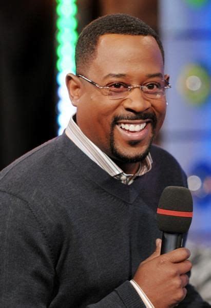 Black Comedian Short Hair