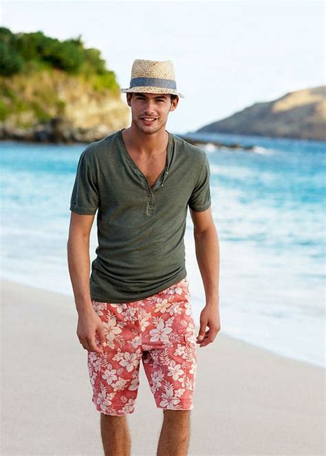 50 Most Suitable Mens Beach Outfit For Summer Holiday 2017
