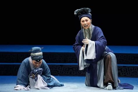 感人肺腑催人泪下丨杭州越剧院 越剧清风亭真情献演