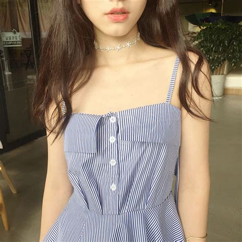 Летнее платье в Корейском стиле сексуальное платье на бретельках с одним вырезом корейское