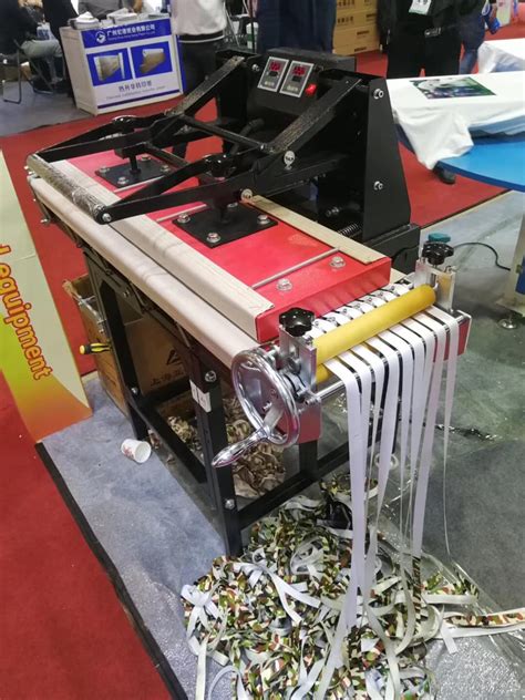 တံဆိပ်ရိုက်လုပ်ငန်းကိုစတင်ခြင်း