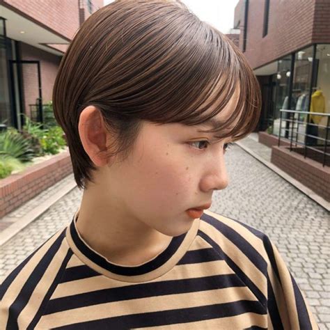 タイトな耳かけマッシュショート｜美容室soie ソワ スタイリスト柳原 弘樹のヘアスタイル Lalaヘアカタログ マッシュショート