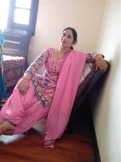 Samra Punjabi Boutique