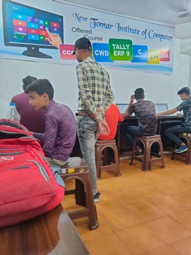 Advance Diploma In Computer Application In Jhansi Id 27014177997