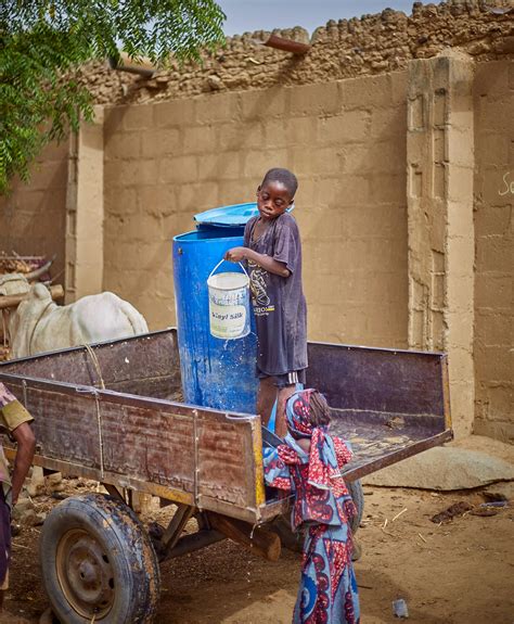 Sistercreepshot Photos Download The Best Free Sistercreepshot Stock