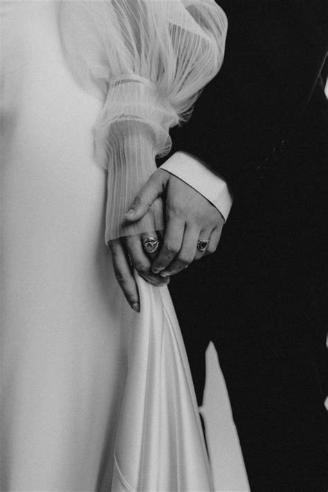 СВАДЕБНЫЕ ТРЕНДЫ И МОДНЫЕ ТЕНДЕНЦИИ 2024 Onlywed Fotografi Perkawinan Foto Perkawinan