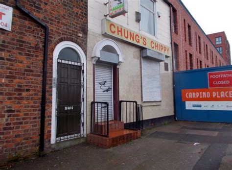 Chungs Chippy Salford Restaurant Reviews Photos And Phone Number Tripadvisor