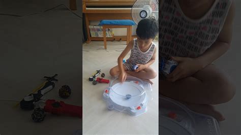 베이블레이드 팽이배틀 Youtube