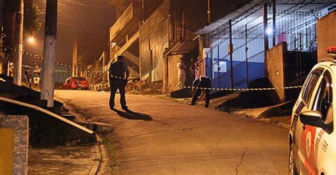 Jovem é Morto Por Atirador Desconhecido Na Zona Leste De Sp