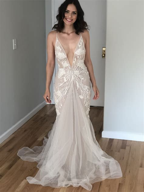 Berta Bridal 18 122 Sample Wedding Dress Save 69 Stillwhite