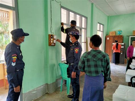 ကလောမြို့နယ်၌ ၂၀၂၂ခုနှစ် တက္ကသိုလ်ဝင် စာမေးပွဲကျင်းပမည့် စာစစ်ဌာနများအား မီးဘေးလုံခြုံရေး ကွင