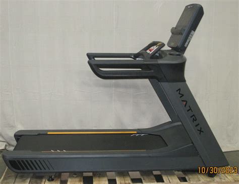 Matrix Performance Premium Led Treadmill Graphite Refurbished Matrix Cpo