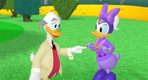 Daisy S Grasshopper Mickey Mouse Clubhouse Season 3 Episode 13 Apple Tv Artofit