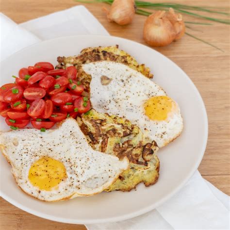 Mealime Keto Cabbage Hash Browns And Eggs With Tomato Chive Salad