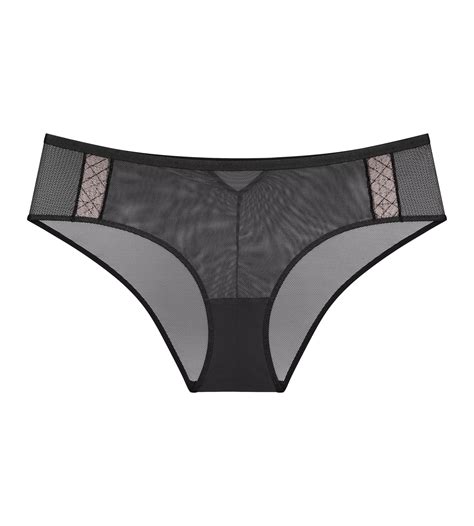 Triumph X Palina Rojinski Triumph®