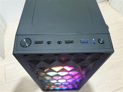 포토샾 일러스트레이터 오토캐드 스케치업 설치된 컴퓨터 경기도 수원시 영통구 광교1동 비즈프로필