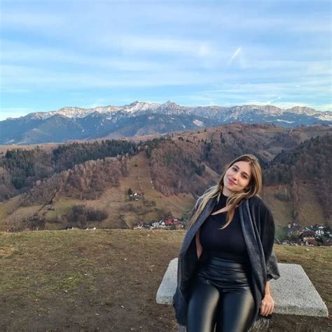 Yonia Yoniaofficial Nude Leaks Onlyfans Fapellino