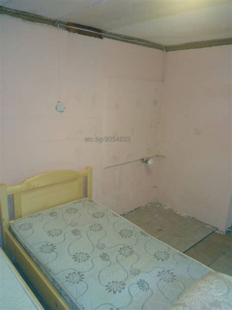 Бургас Едностаен сутерен в центъра Едностаен апартамент под наем 28 кв м Частично обзаведен Сутер