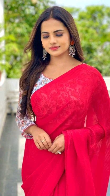 Akruticollections Looking For A Saree That Is Both Simple And Stylish