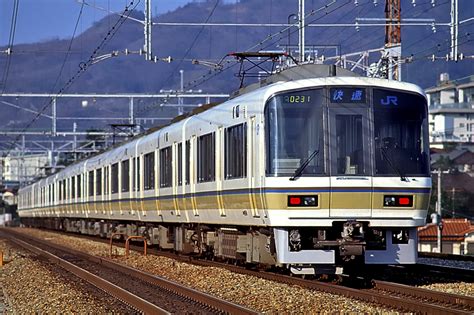 Kano鉄道局 221系