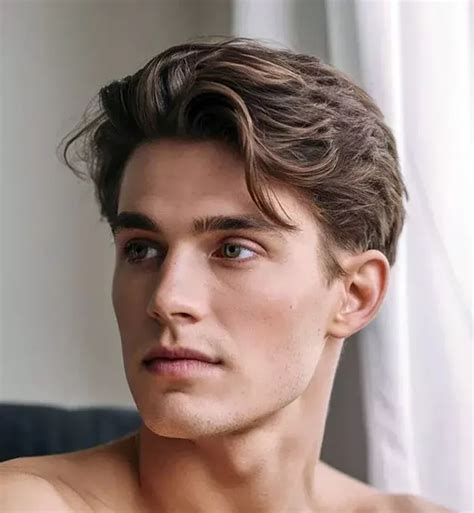 27 Trendy Middle Part Hairstyles For Men Boys With Middle Part
