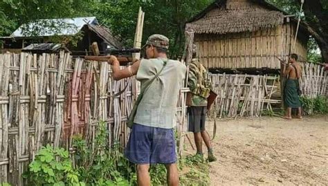 နွေဦး သတင်းစုံ စစ်သင်တန်းဆင်း Pdf တပ်ဖွဲ့ဝင်တွေကို ဖမ်းဆီးဖို့ စစ်ကောင်စီ ညွှန်ကြား မဇ္ဈိမ