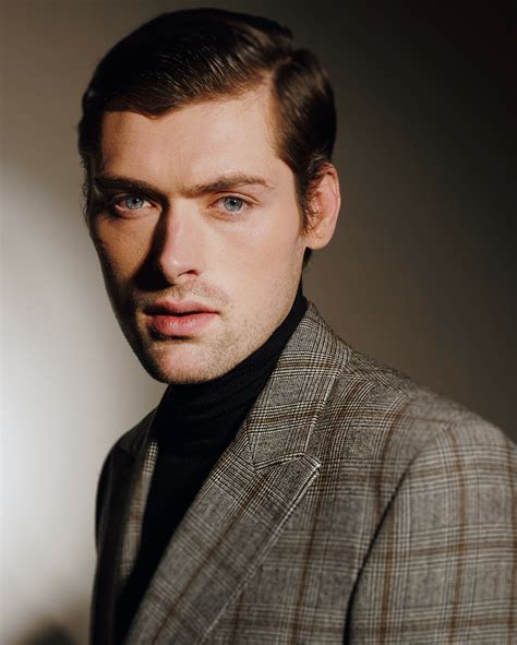 Samuel Hunt Mc2 Model Management סוכנות דוגמנות