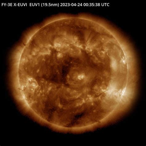 今晨发生特大地磁暴，新疆出现绚丽极光 太阳 空间 监测