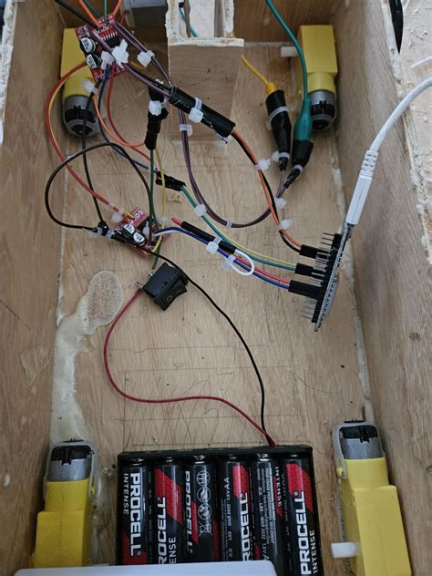 Boxxer The Battle Bot Esp32 9 Steps Instructables Boxxer The Battle Bot Esp32 9 Steps Instructables