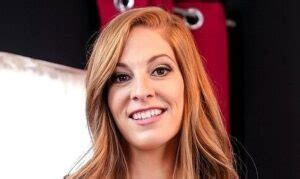 Annie King Biography Wiki Career Photos More