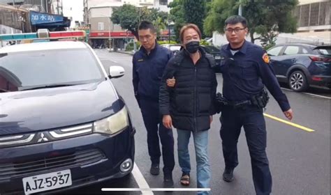 火球片拾荒長者清晨騎機車遭撞起火輕傷 肇逃男遭逮 撞擊畫面曝