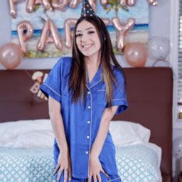 Stepsis And Her Friend Decide To Play Nice S E Step Porn R Violet Gems