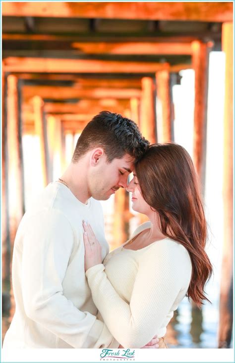 Chicks Beach Engagement Session Selena Dillon Judithsfreshlook