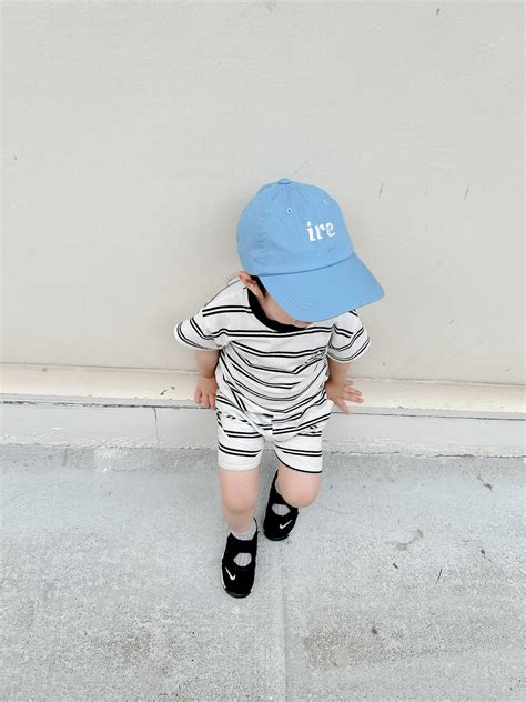 쀼의 이레맘생활 김은진 제품제공 세상에 하나뿐인 모자 🧢 캡모자 앞쪽에 울 이레 이름이 딱~~ 신상 브랜드같이 이쁘네요 엄마눈에 하트 뿅뿅 😍 리리네자수에서