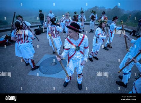Belles Of London Morris Hi Res Stock Photography And Images Alamy
