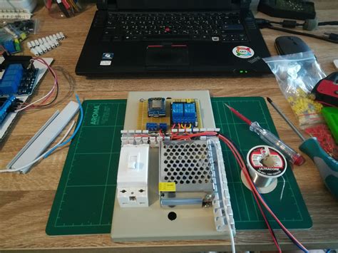 Iot Phuket Lab ตู้ Iot Pressure Monitoring สำหรับ