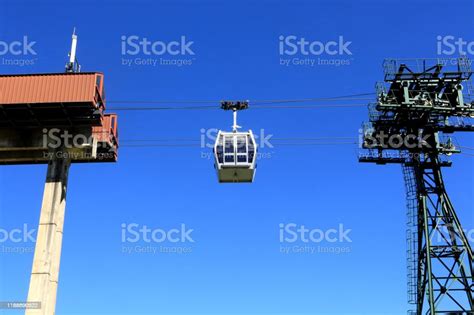 역에 도착하는 케이블카 베텍스 생 제르바이 레 뱅 오트 사부아 라 프랑스 0명에 대한 스톡 사진 및 기타 이미지 0명 강철 건축 Istock