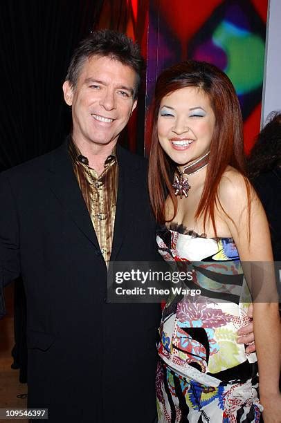Kurt Loder Mtv Photos And Premium High Res Pictures Getty Images
