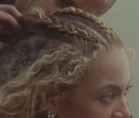 Beyonc Shows Off Her Natural Hair Bts Vogue Toya Z World