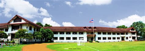 โรงเรียนมัธยมสาธิตวัดพระศรีมหาธาตุ มหาวิทยาลัยราชภัฏพระนคร Bangkok