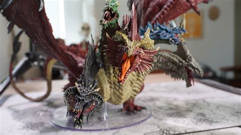 Tiamat Dragon Figure
