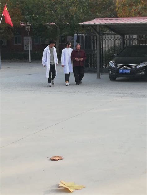 药学院青协开展岗赵村义诊活动