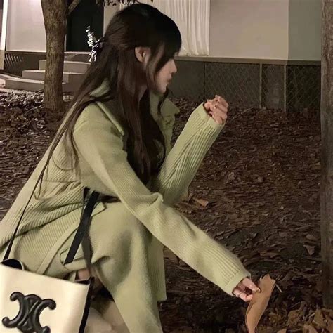 女生秋天头像氛围感十足WeChat 秋日限定女头