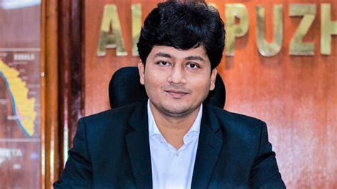 മൂന്ന് തവണ പരീക്ഷയെഴുതി തോറ്റിട്ടും ഞാൻ കളക്ടറായി ആ മൂന്ന് ശത്രുക്കളാണ് അതിന് കാരണം ജീവിത കഥ